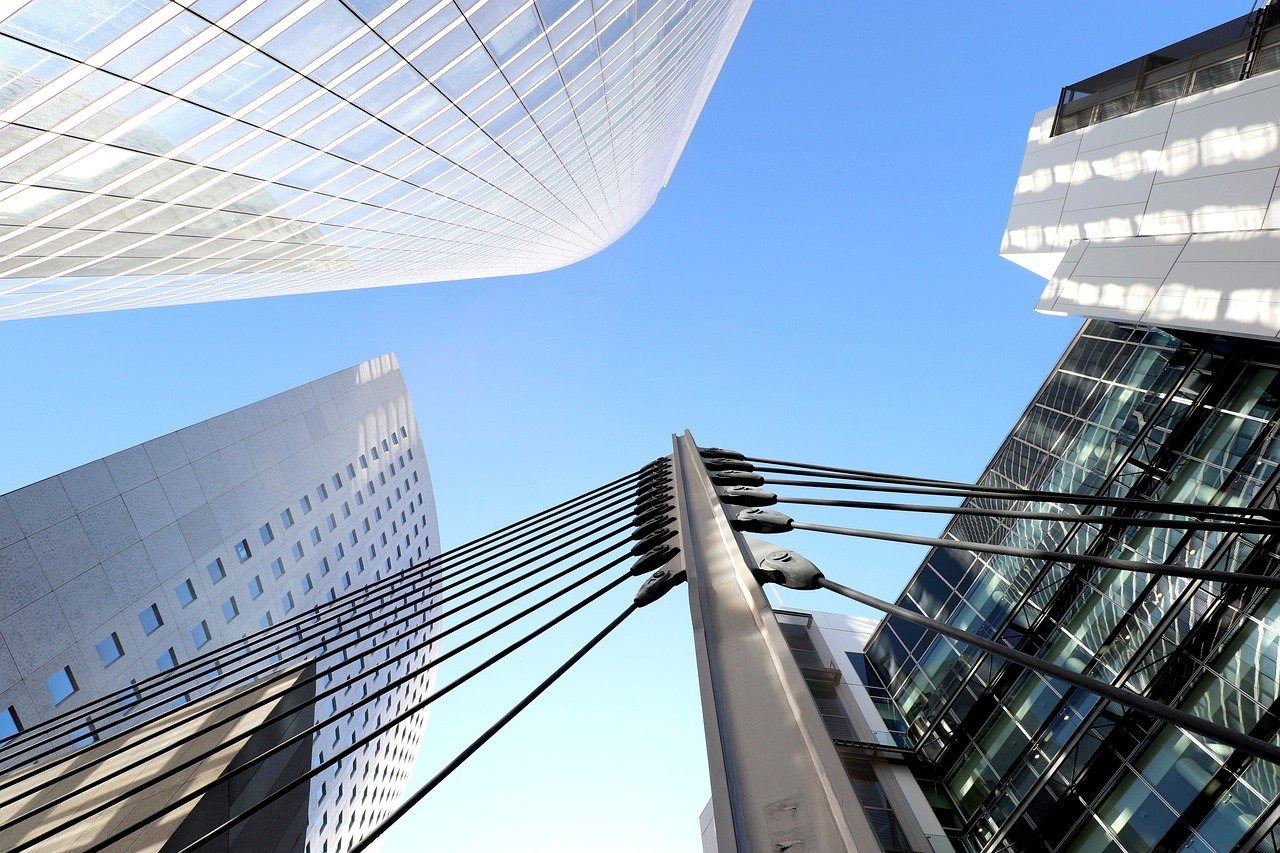 Les différents frais de gestion SCPI et leurs importances.